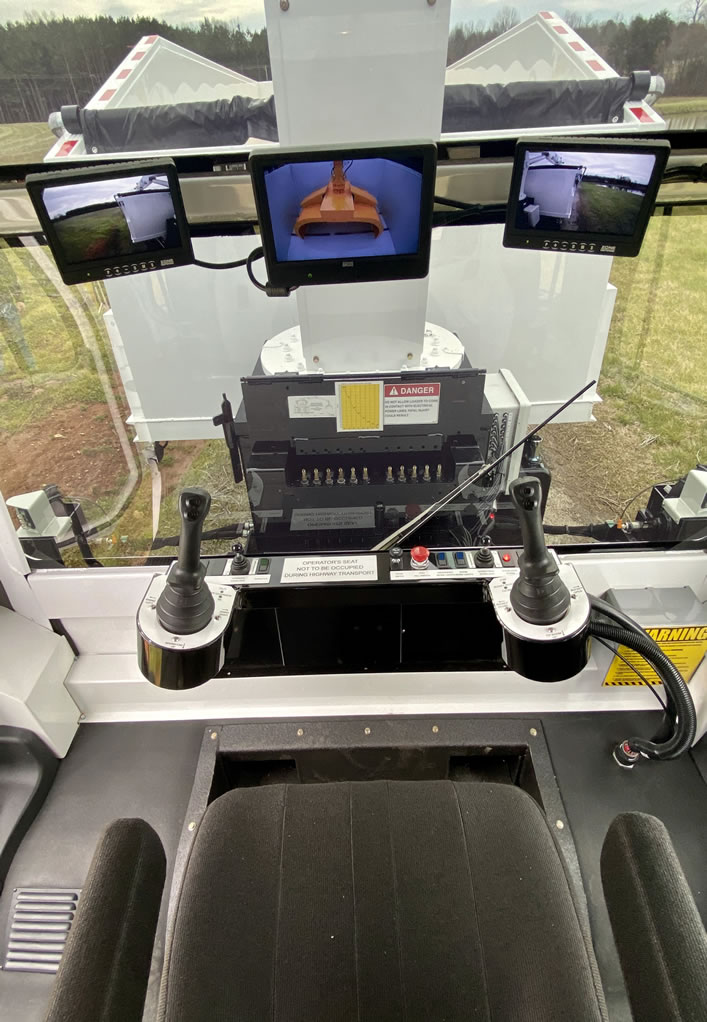 Brush Hawg AWC-Model – Brush Hawg – Mobile Brush and Limb Loader